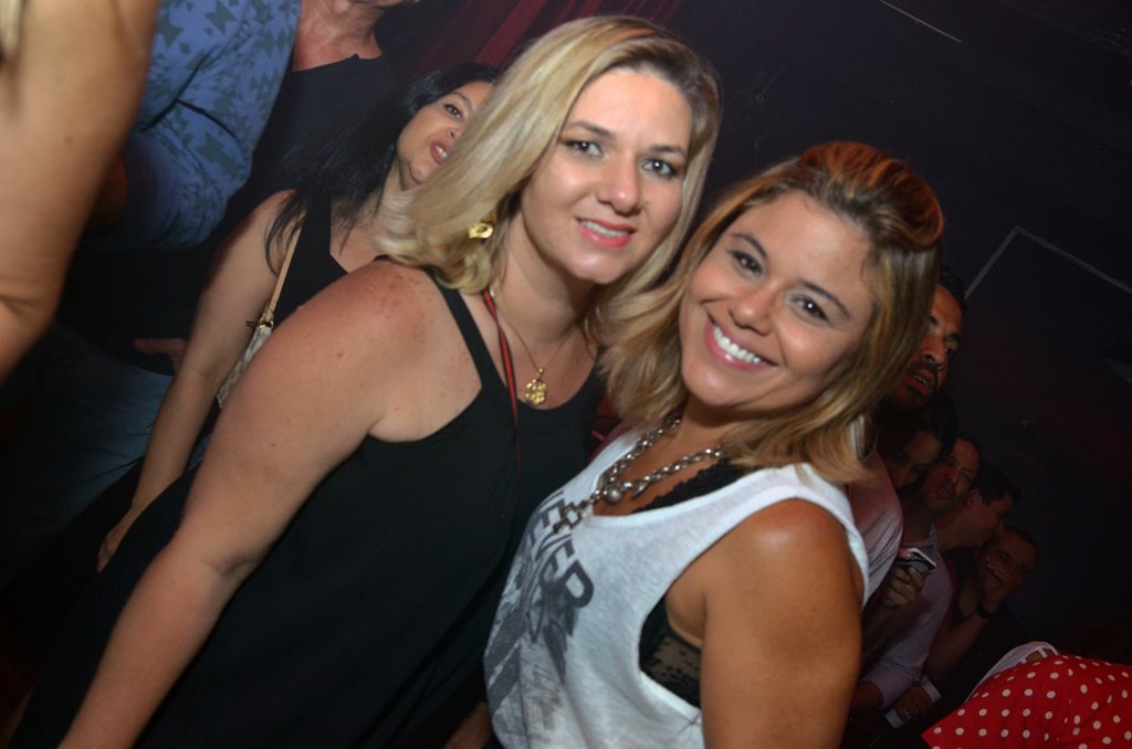 Casa lotada na segunda apresentação da Funk Machine no Twist Pub | Uran ...