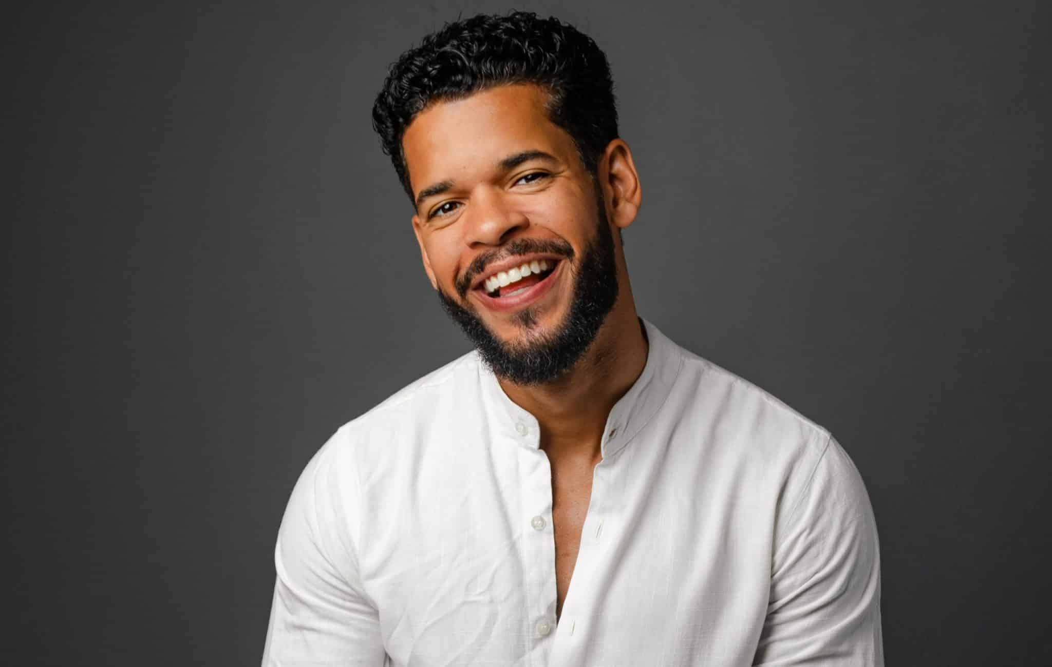 Felipe Velozo desembarca na Bahia para apresentar festival em Praia do Forte - Uran Rodrigues