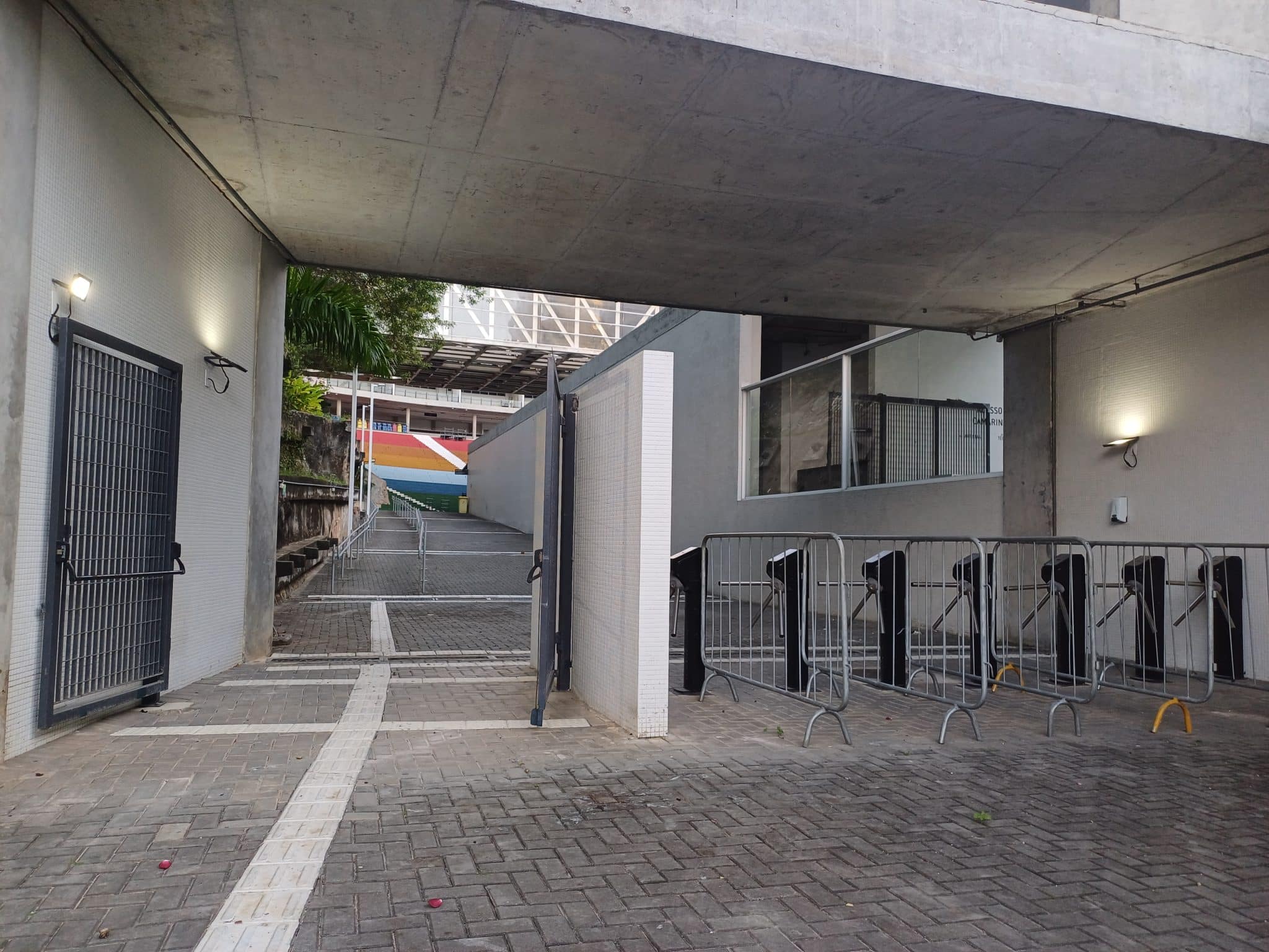 Estacionamento gratuito da Concha Acústica agora será com reserva pela ...